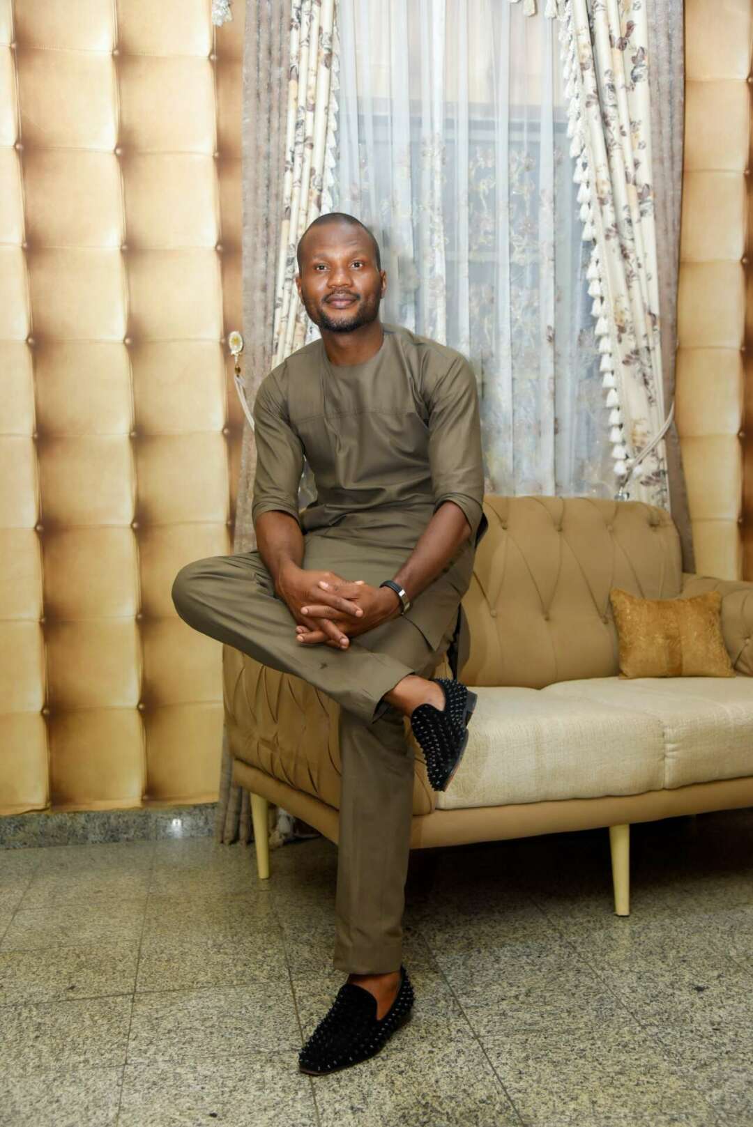 Meet Raymond Nwoha - CanvasRebel Magazine