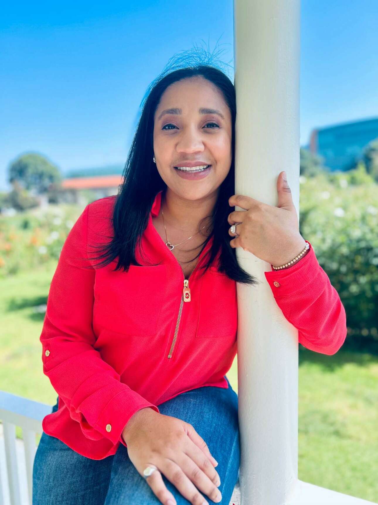 Meet Trenise Ferreira – CanvasRebel Magazine