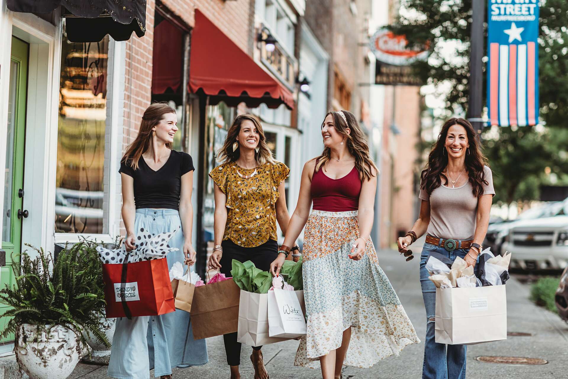 Meet Sarah Callender – CanvasRebel Magazine