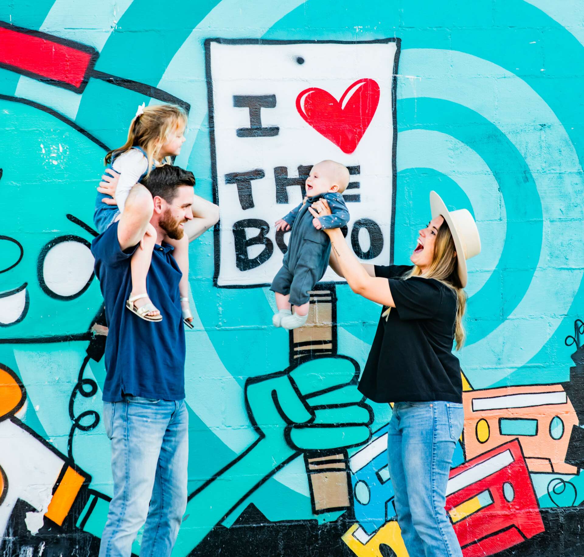 Meet Sarah Callender – CanvasRebel Magazine