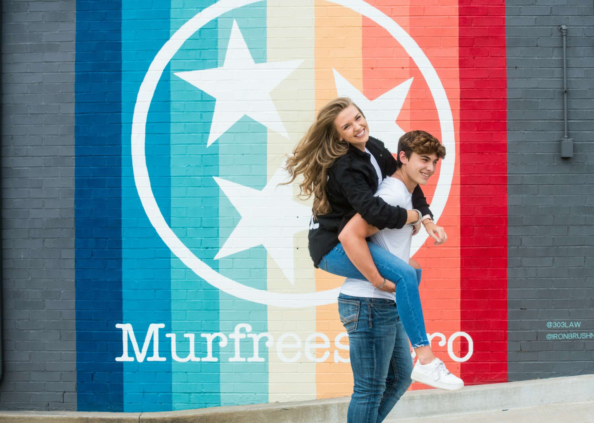 Meet Sarah Callender – CanvasRebel Magazine