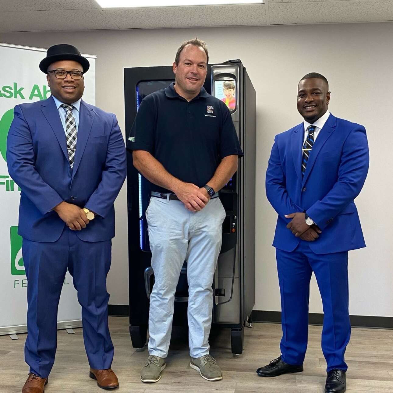 Meet Shane Foster – CanvasRebel Magazine