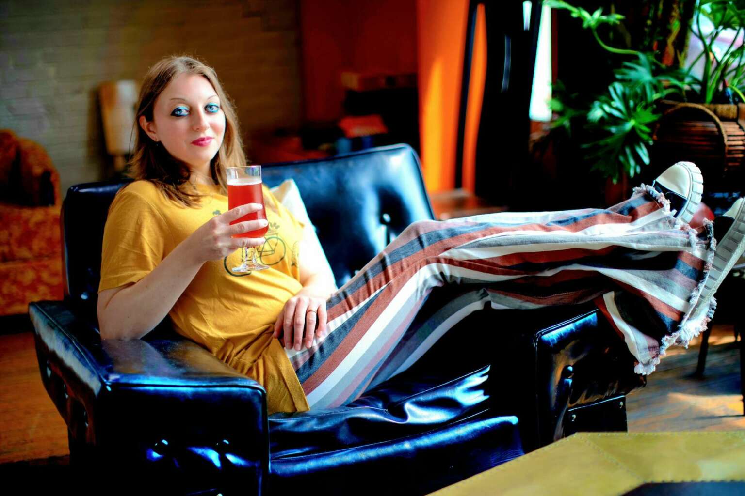 Meet Amanda Camp – CanvasRebel Magazine