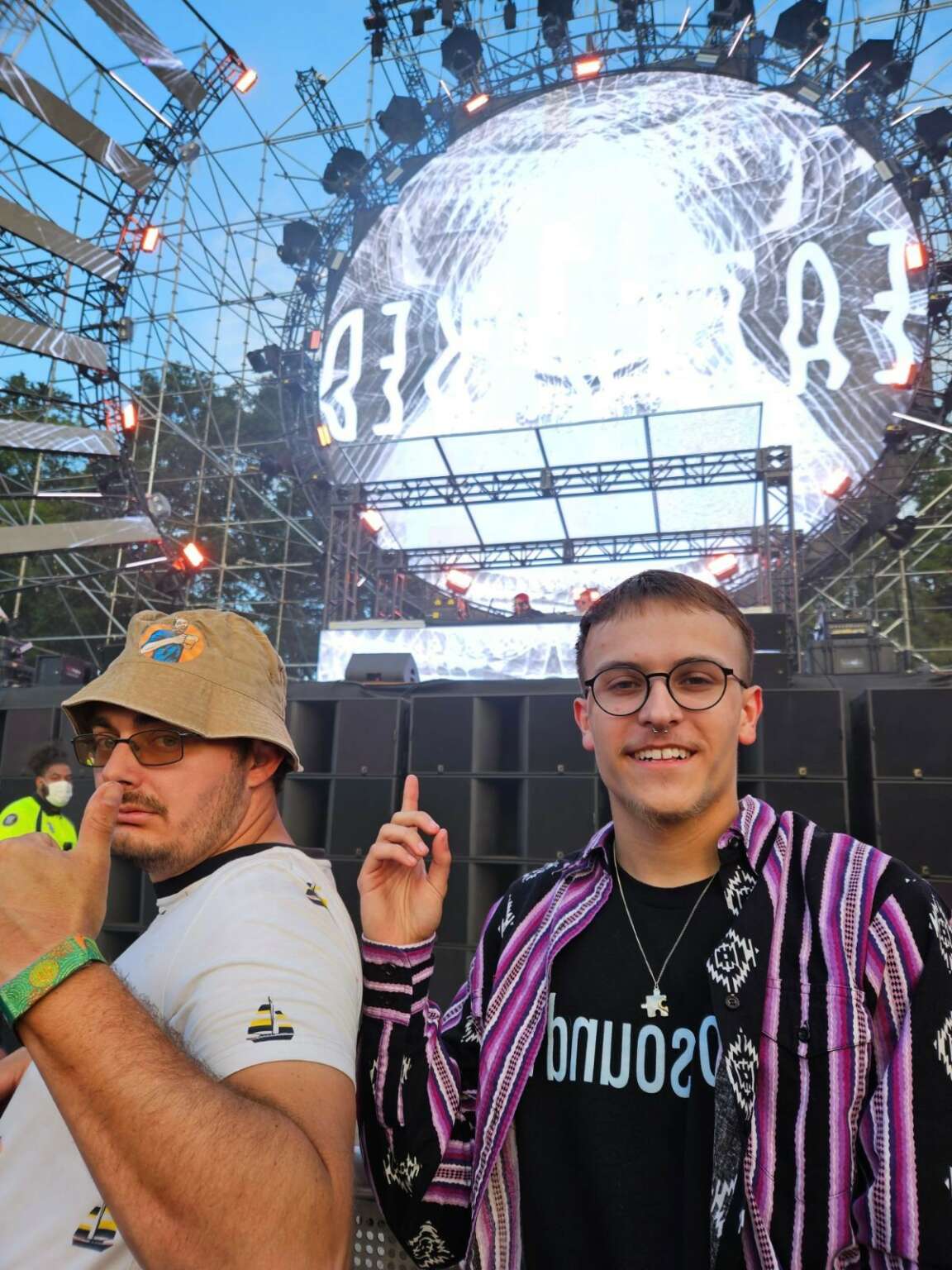 Meet Braxton Floyd – CanvasRebel Magazine