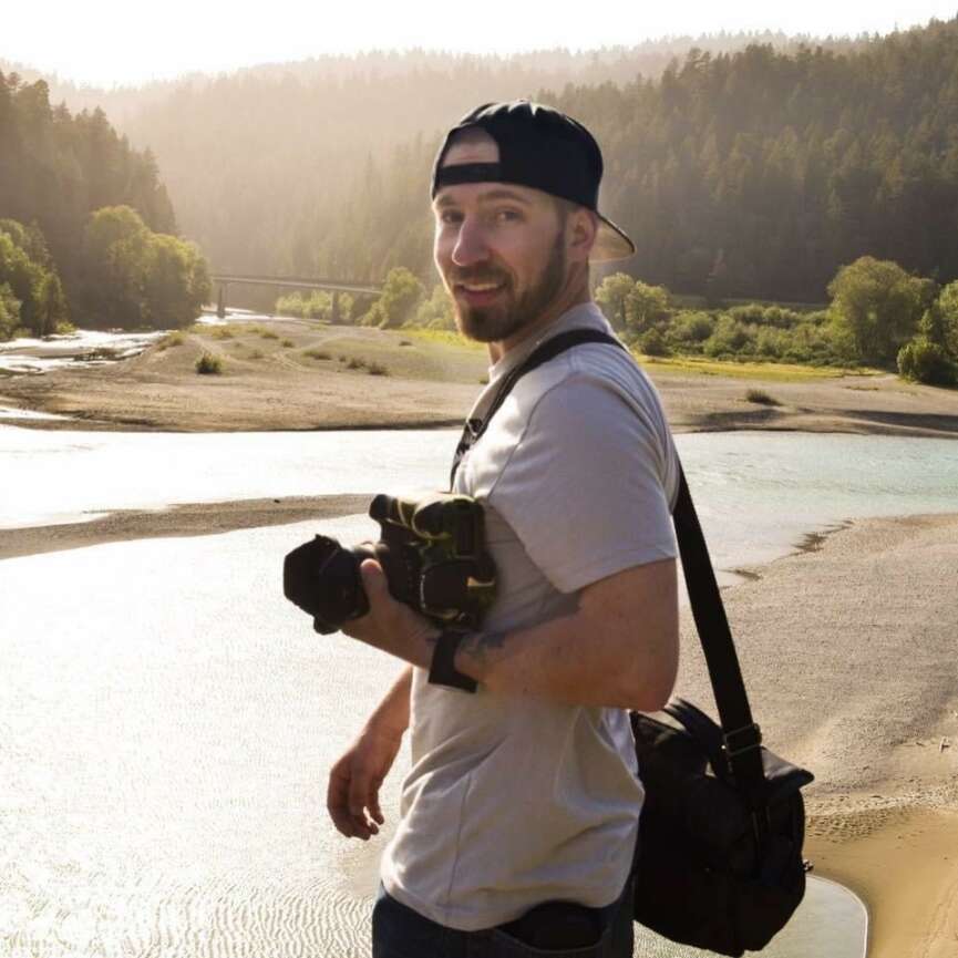 Meet Casey Schneider – CanvasRebel Magazine