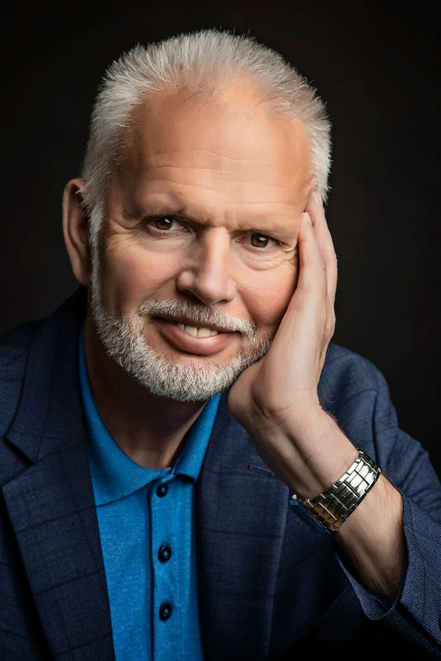 Meet Doug Lawrence – CanvasRebel Magazine