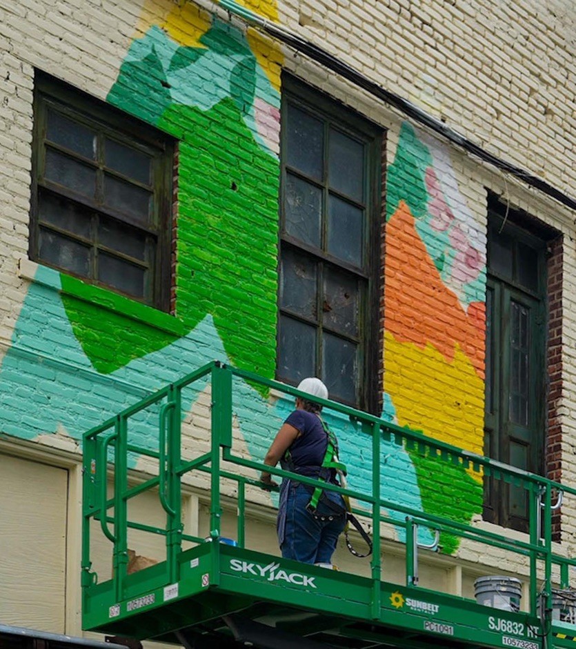 Meet Eirini Linardaki – CanvasRebel Magazine