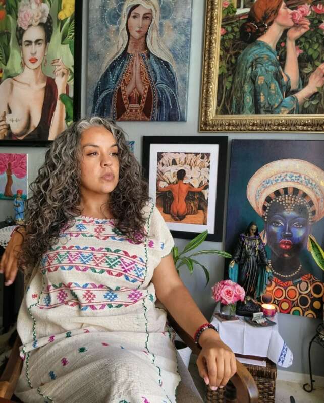 Meet Georgina Juarez – CanvasRebel Magazine