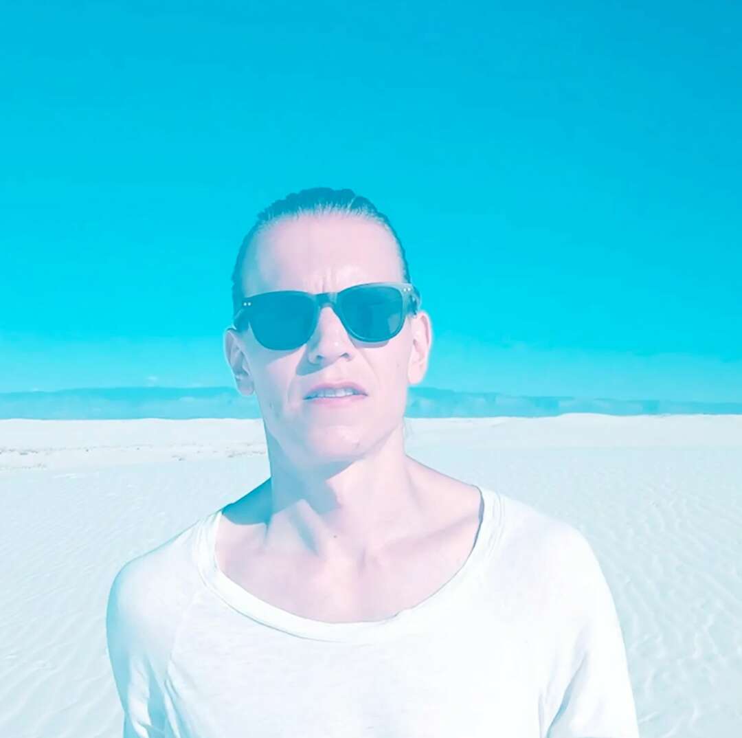 Meet Johannes Formella – CanvasRebel Magazine