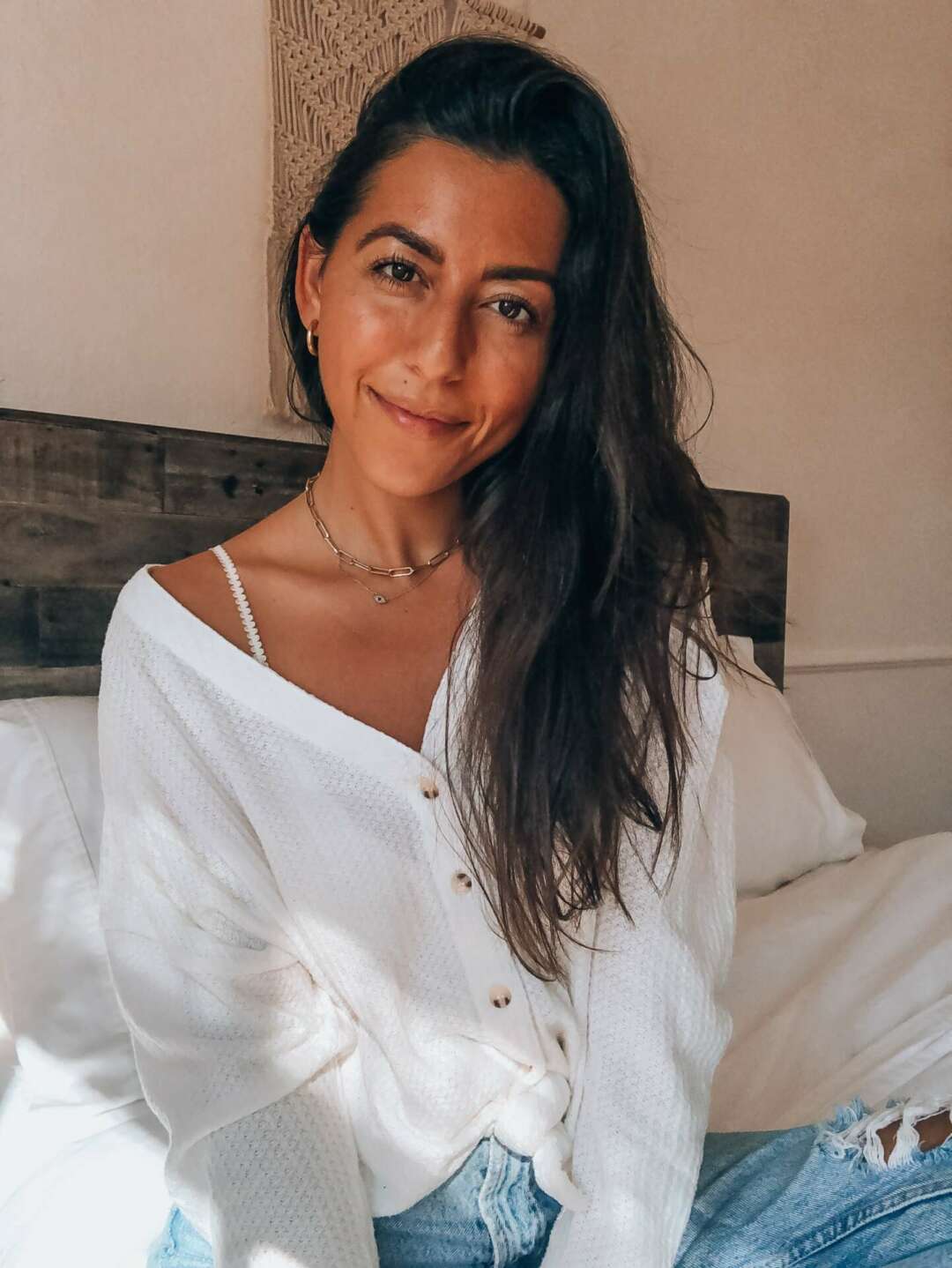 Meet Alison Midollo – CanvasRebel Magazine