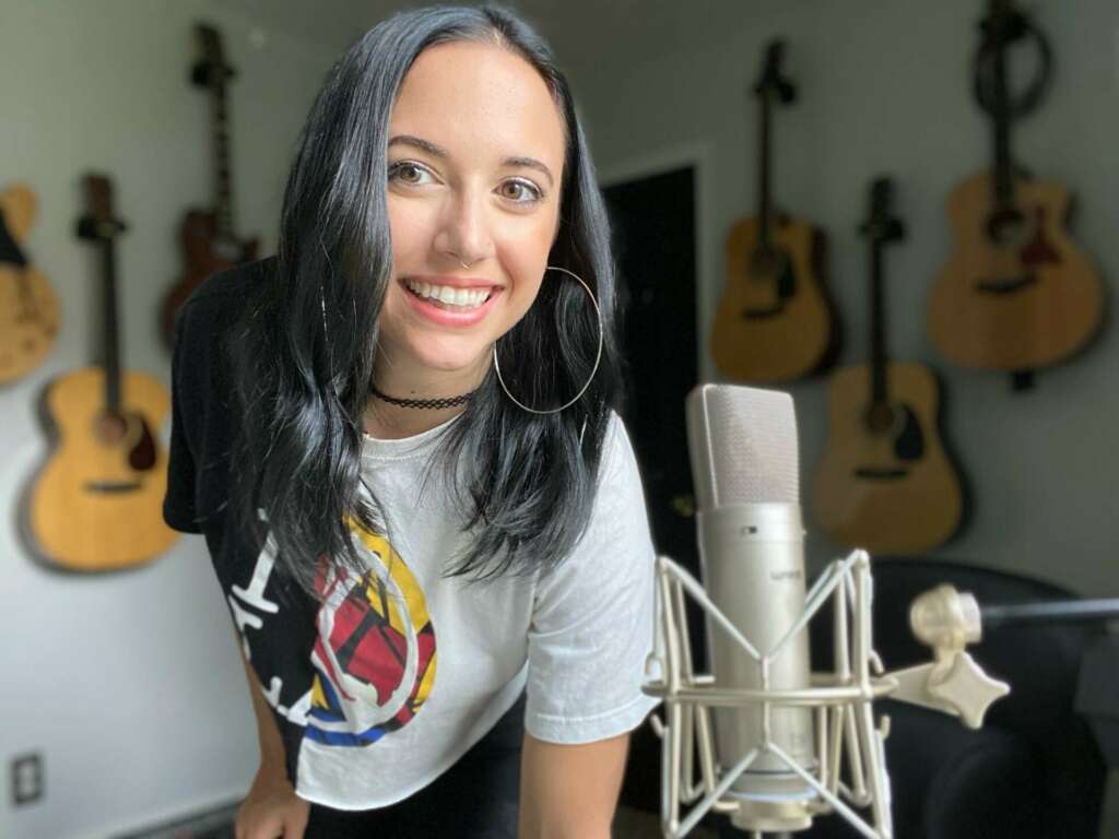 Meet Danielle (Dano) Hickson – CanvasRebel Magazine