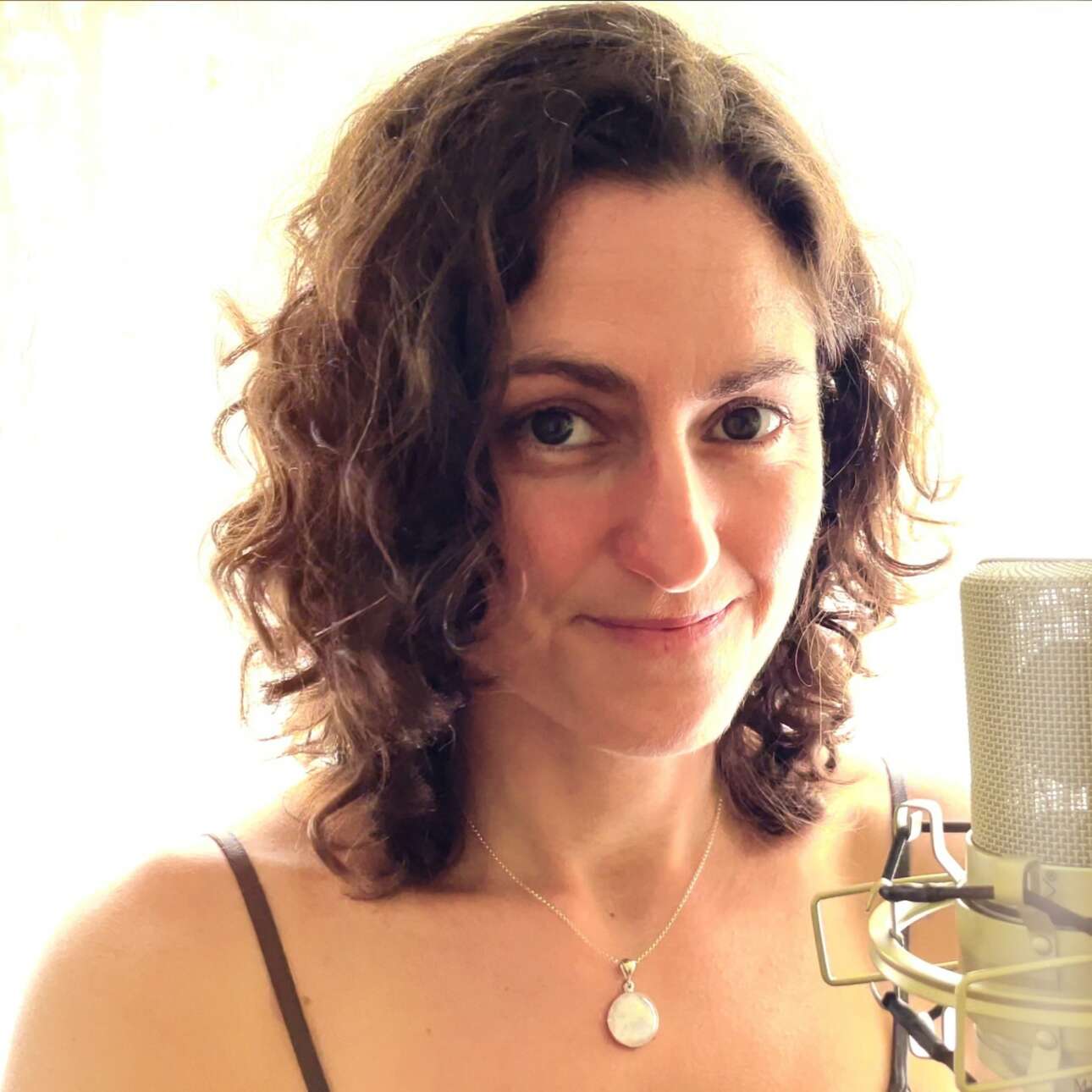 Meet Rose Alaimo – CanvasRebel Magazine