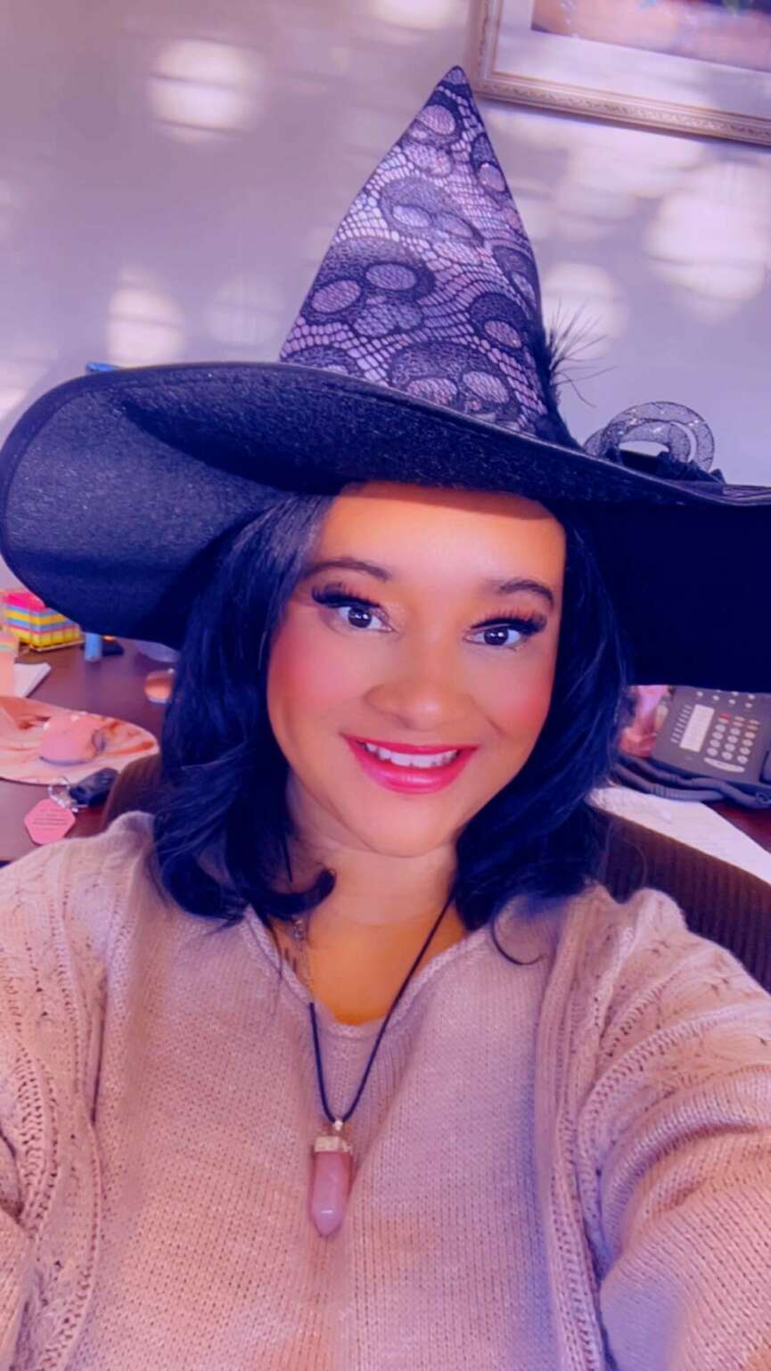 Meet Rachel Rene - CanvasRebel Magazine