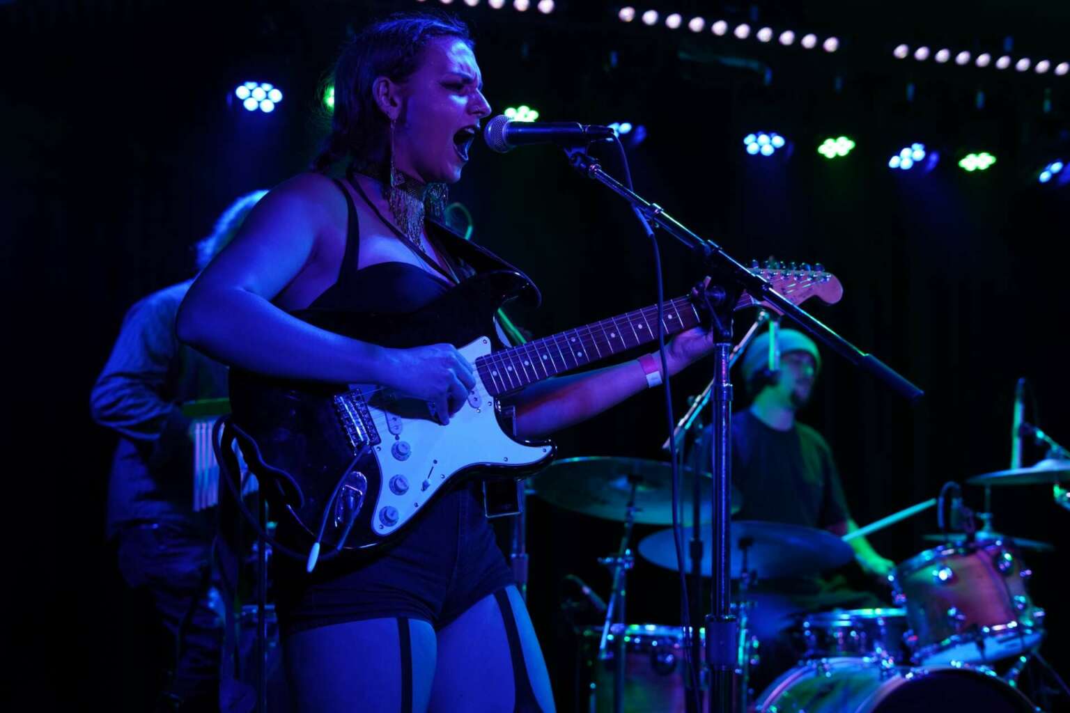 Meet Trianna Feruza – CanvasRebel Magazine