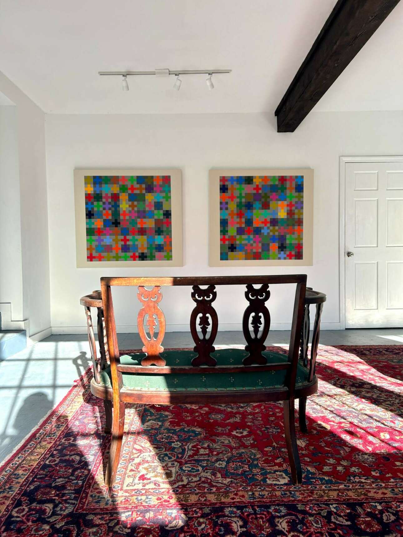 Meet Aaron Rosen – CanvasRebel Magazine