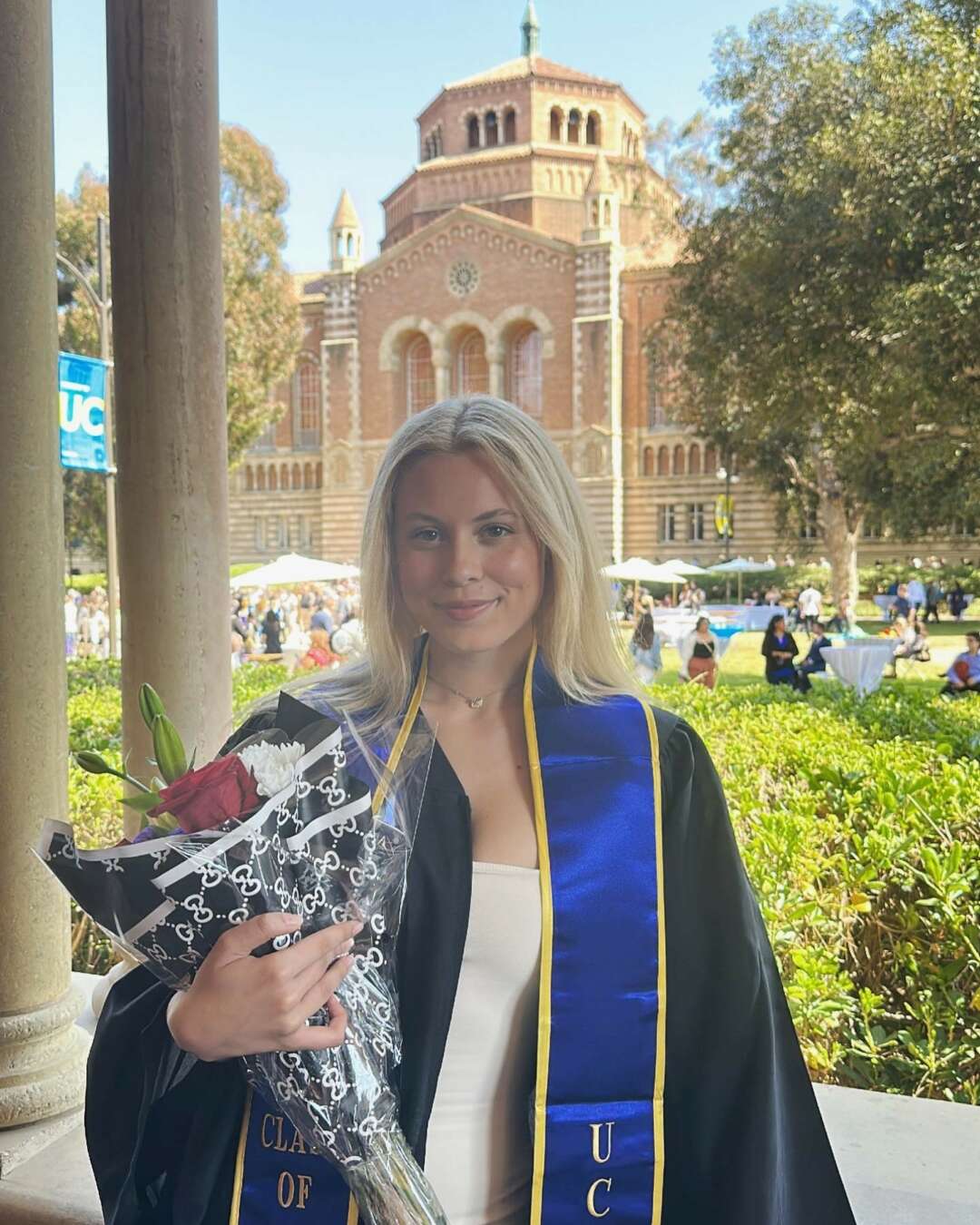 Meet Andreea Lazar - CanvasRebel Magazine