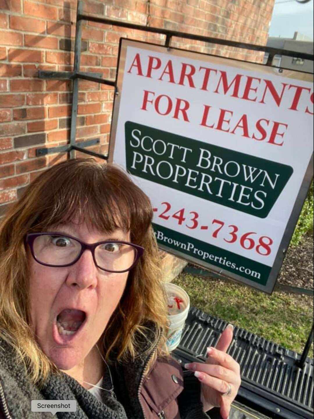 Meet Colleen Cameron – CanvasRebel Magazine