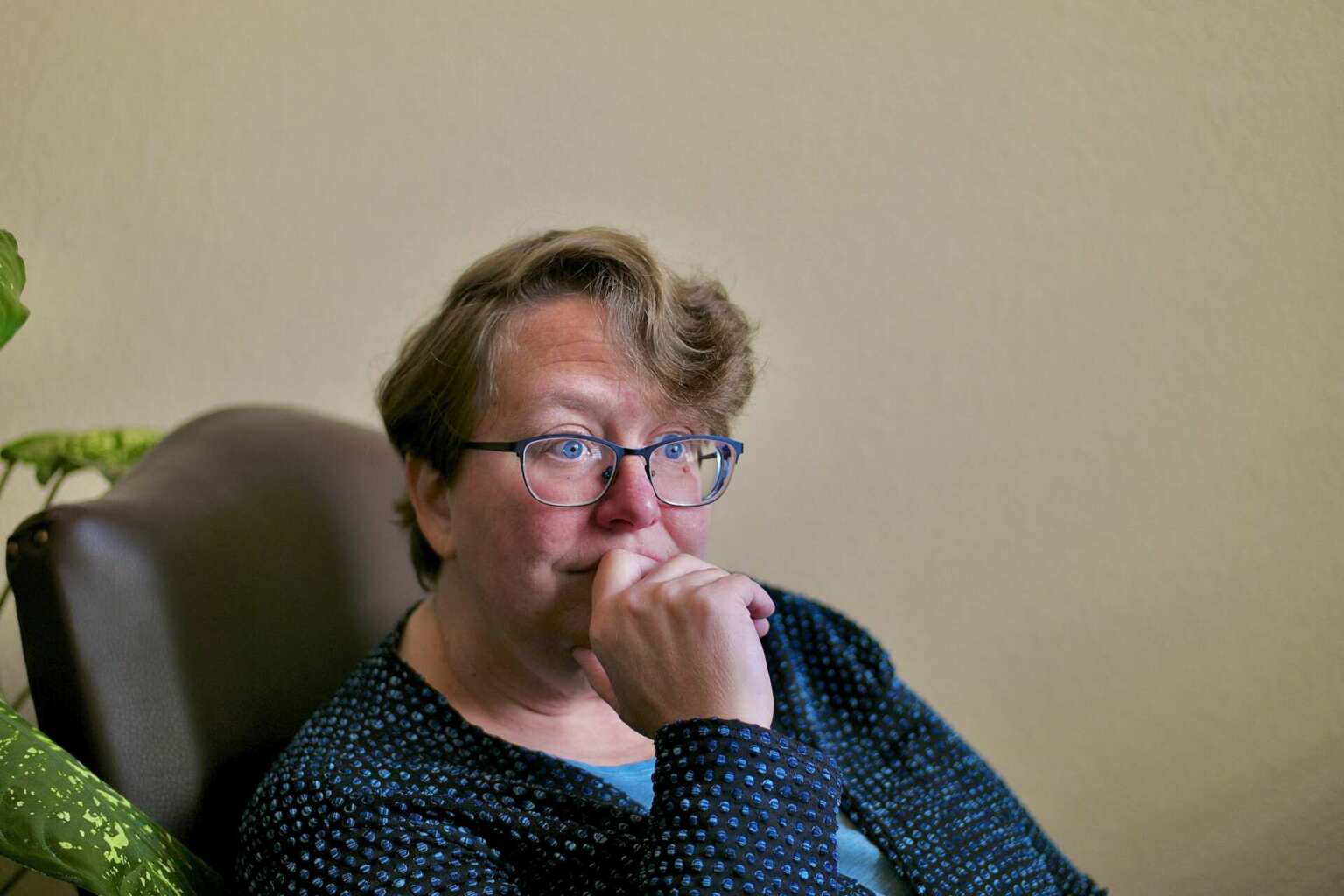 Meet Deb Porter – CanvasRebel Magazine