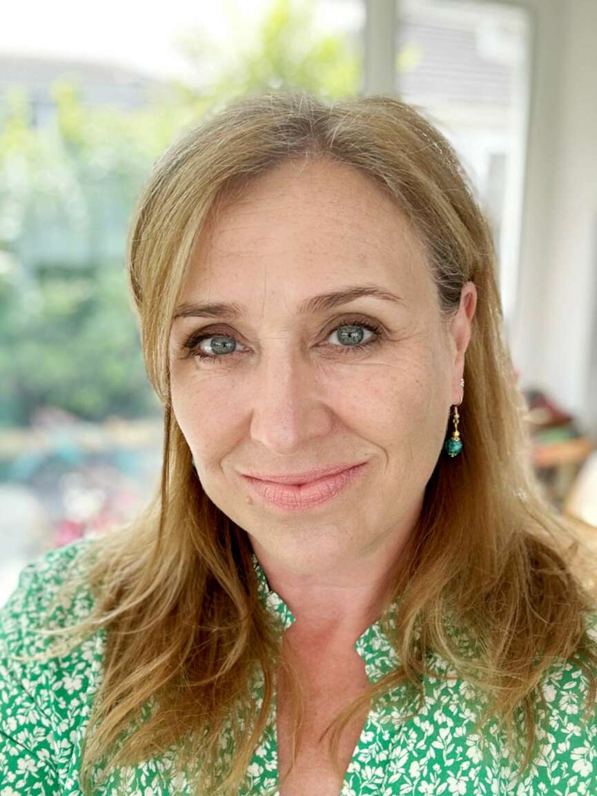 Meet Jayné Cahill - CanvasRebel Magazine