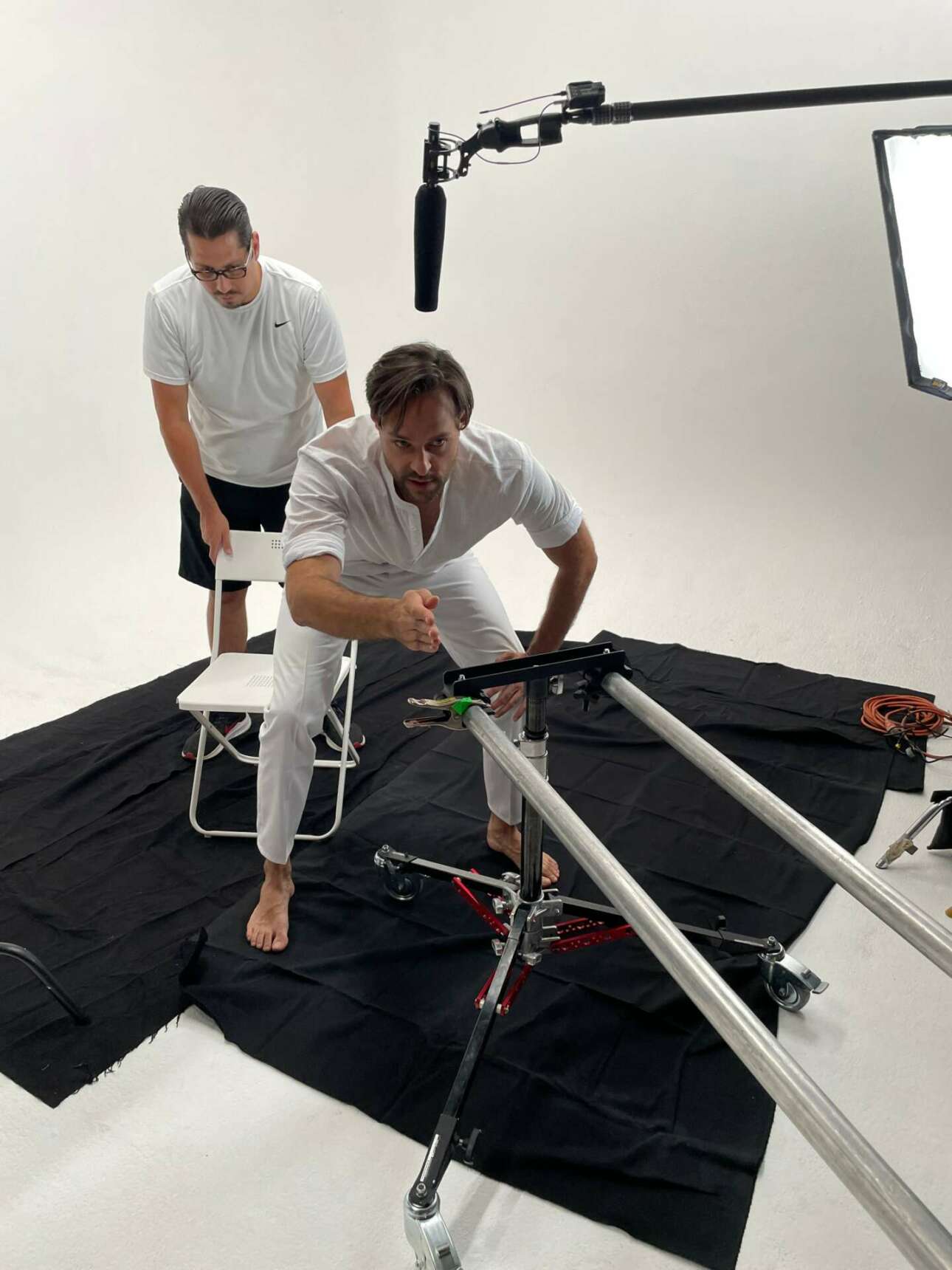 Meet Jeff Leach - CanvasRebel Magazine