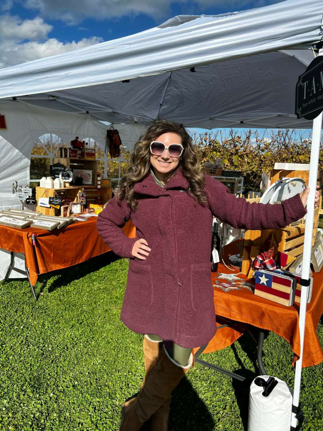 Meet Jennie Tam – CanvasRebel Magazine