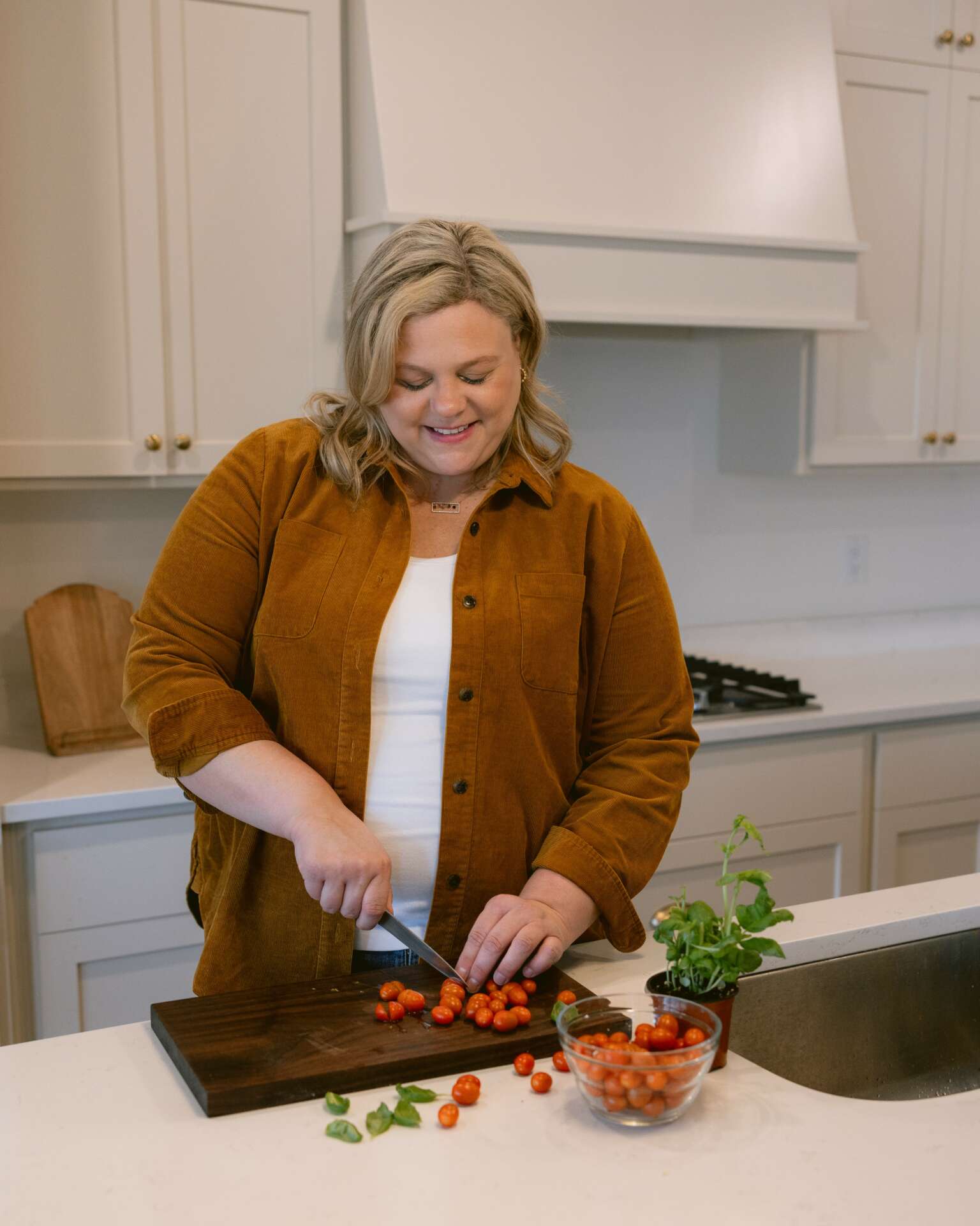 Meet Jess Jankowski – CanvasRebel Magazine