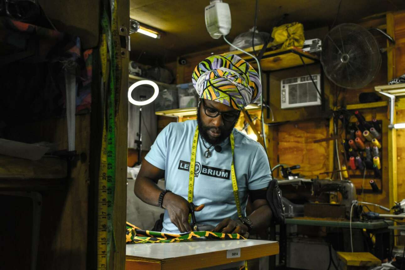 Meet Joshua Gordon – CanvasRebel Magazine