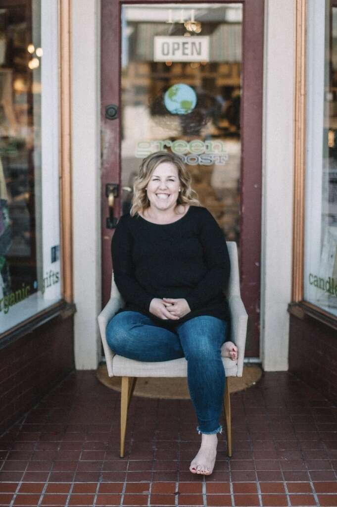 Meet Kelsey Settle - CanvasRebel Magazine