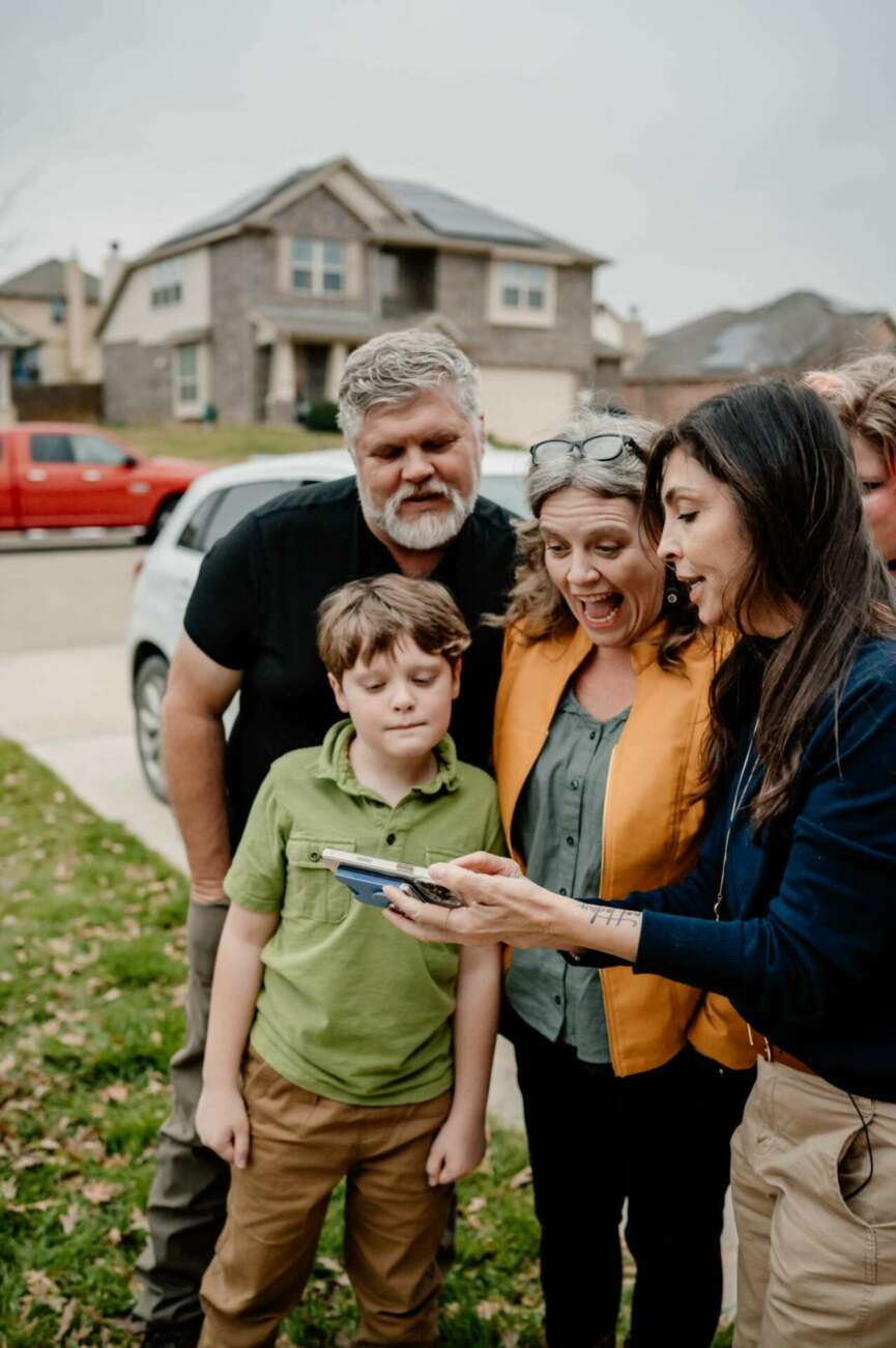 Meet Maria Reed - CanvasRebel Magazine