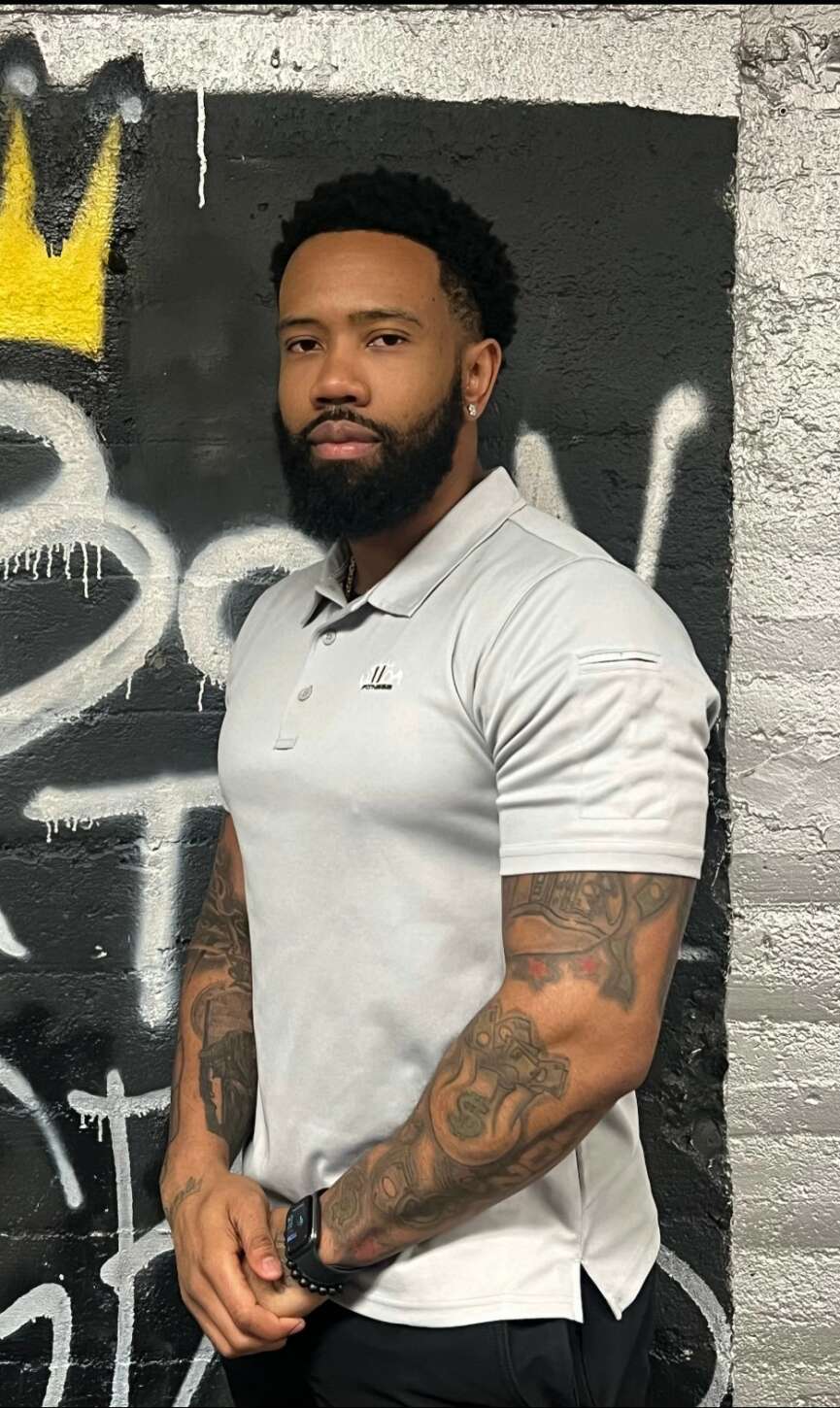 Meet Michael Bruce – CanvasRebel Magazine