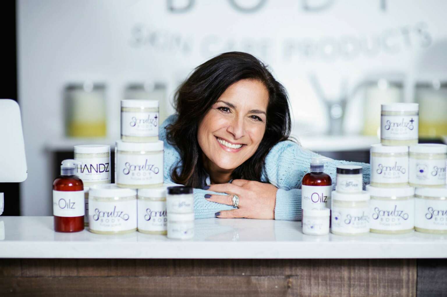 Meet Roberta Perry – CanvasRebel Magazine