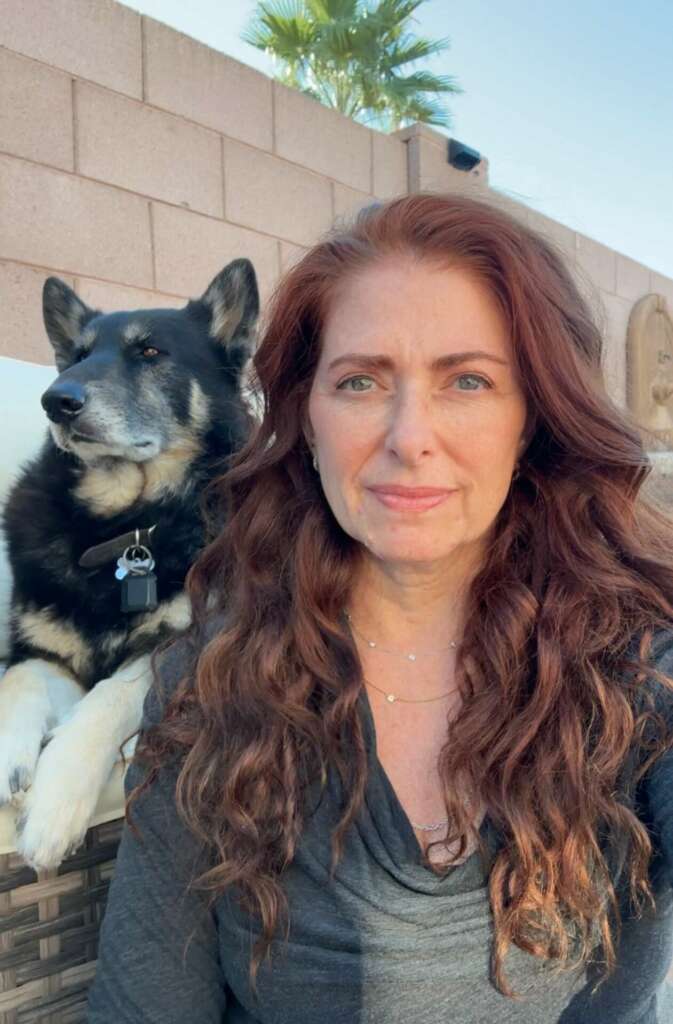 Meet Stephanie Rabinowitz – CanvasRebel Magazine