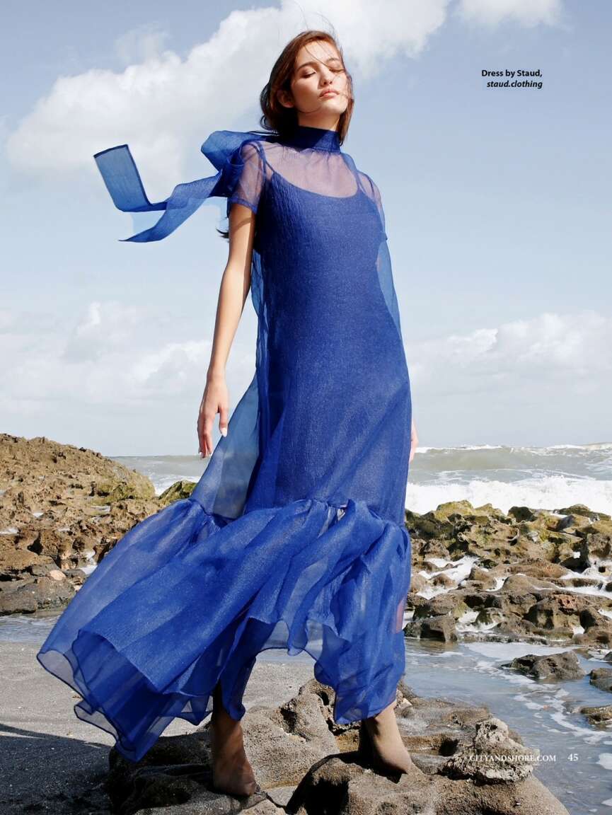 Meet Rebecca Engling – CanvasRebel Magazine