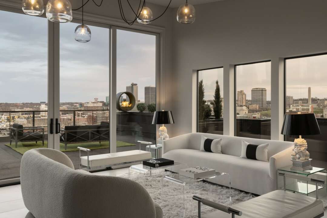 Meet Troy Moore – CanvasRebel Magazine