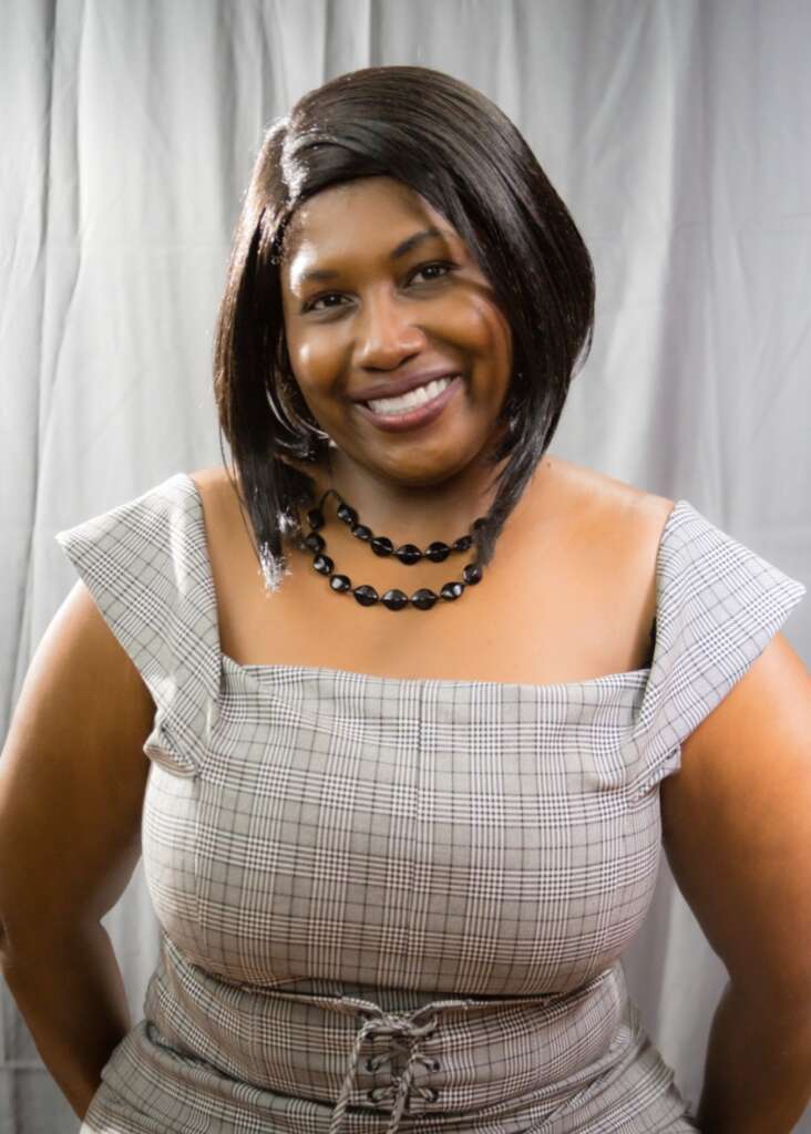 Meet Monica Bowens - CanvasRebel Magazine