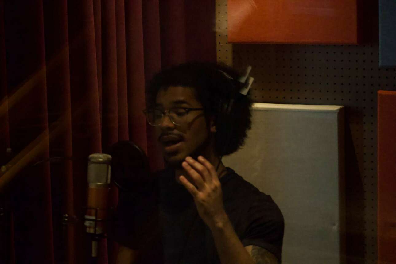 Meet Amari Alexander – CanvasRebel Magazine