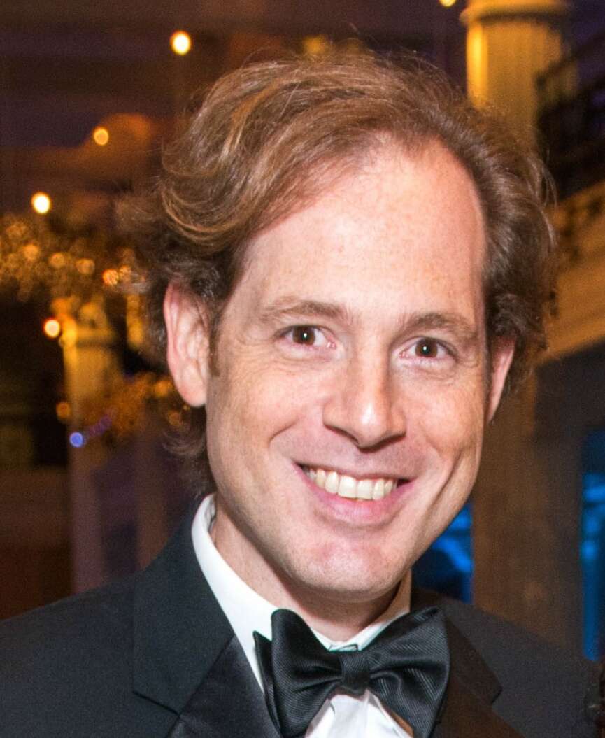 Meet Andrés González – CanvasRebel Magazine