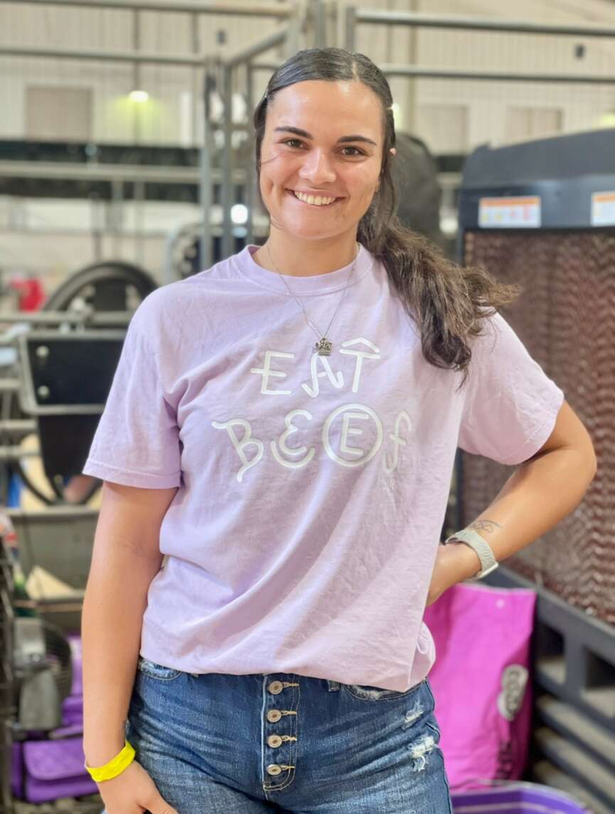 Meet Anna Pickering – CanvasRebel Magazine