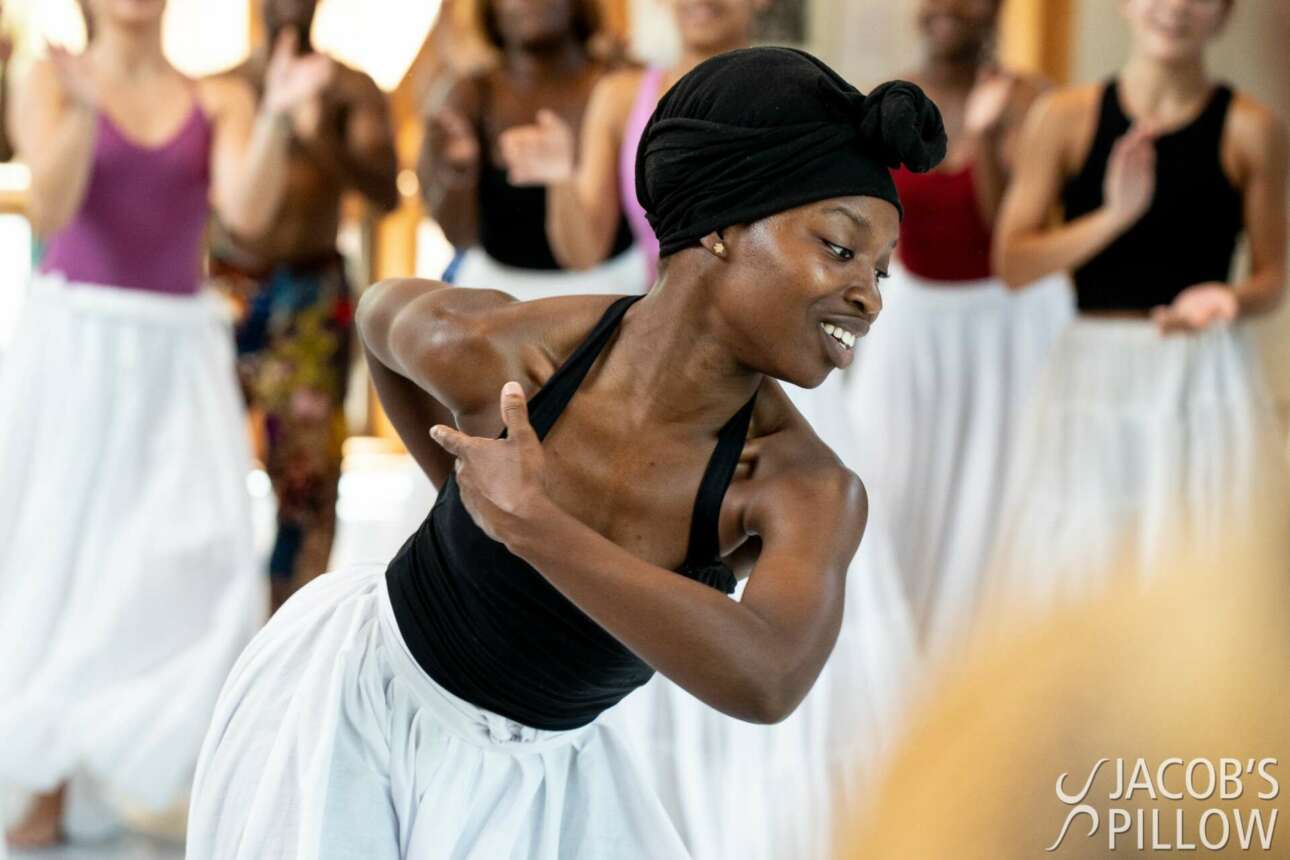 Meet Annosha Biggins - CanvasRebel Magazine