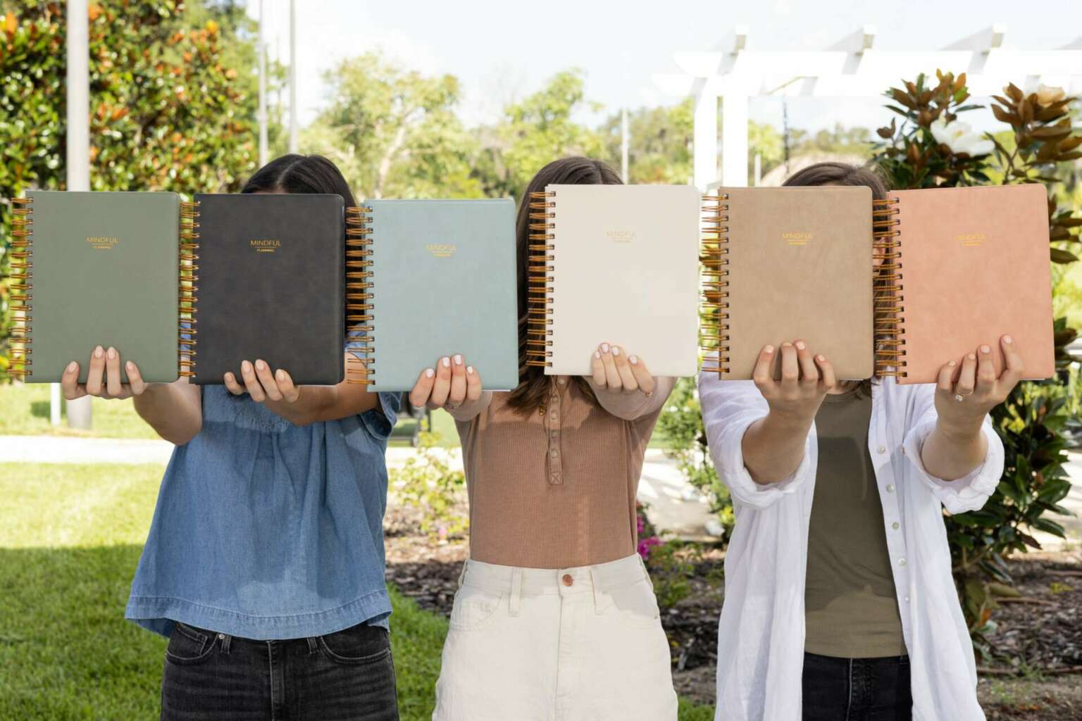 Meet Ashlyn Bassett – CanvasRebel Magazine