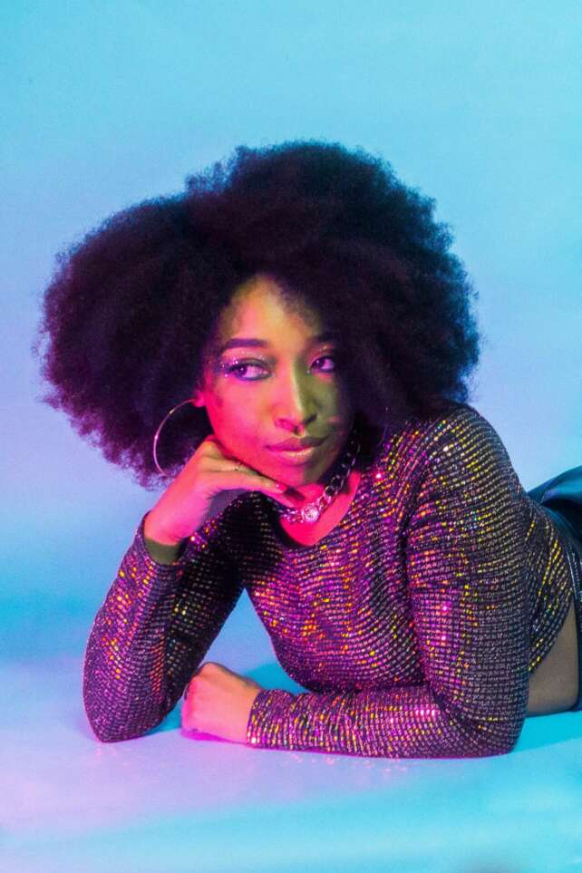 Meet Cylla Senii – CanvasRebel Magazine