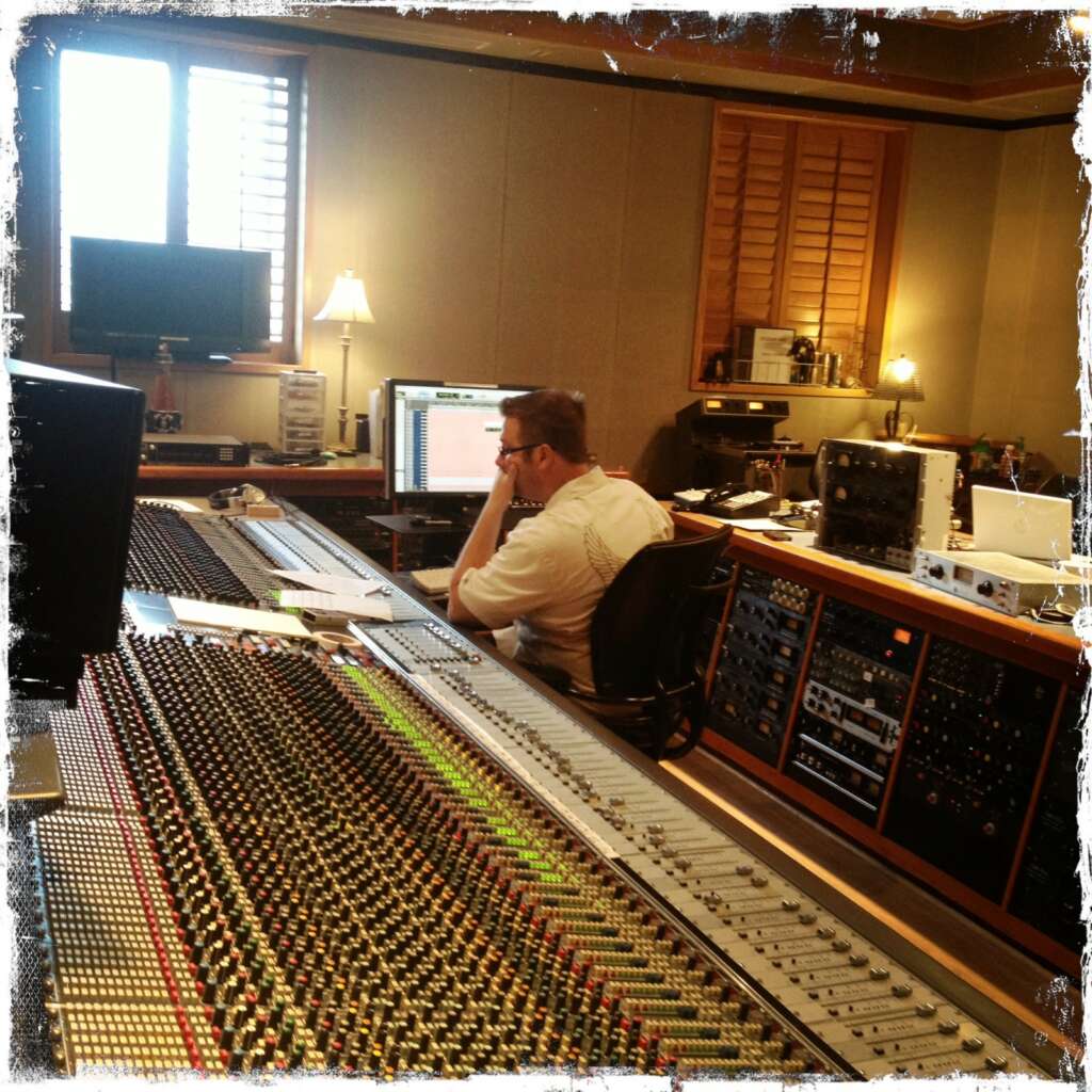 Meet Dave Tough – CanvasRebel Magazine