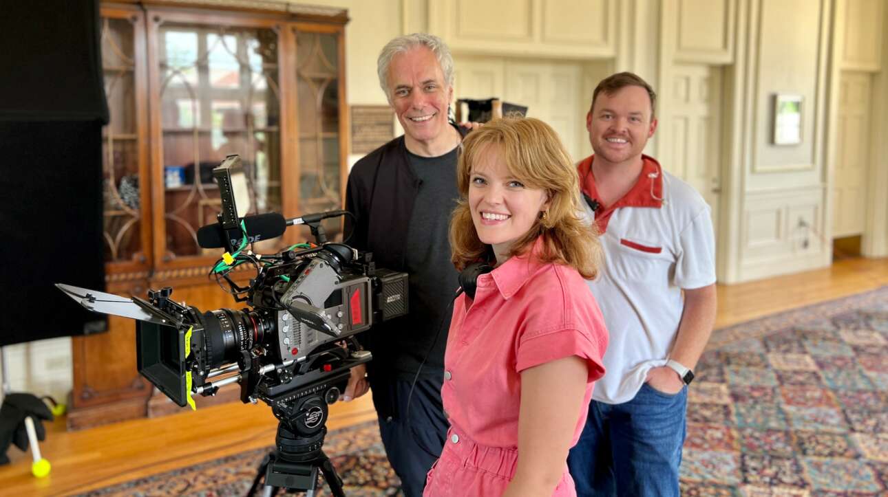 Meet Elizabeth Sherman – CanvasRebel Magazine