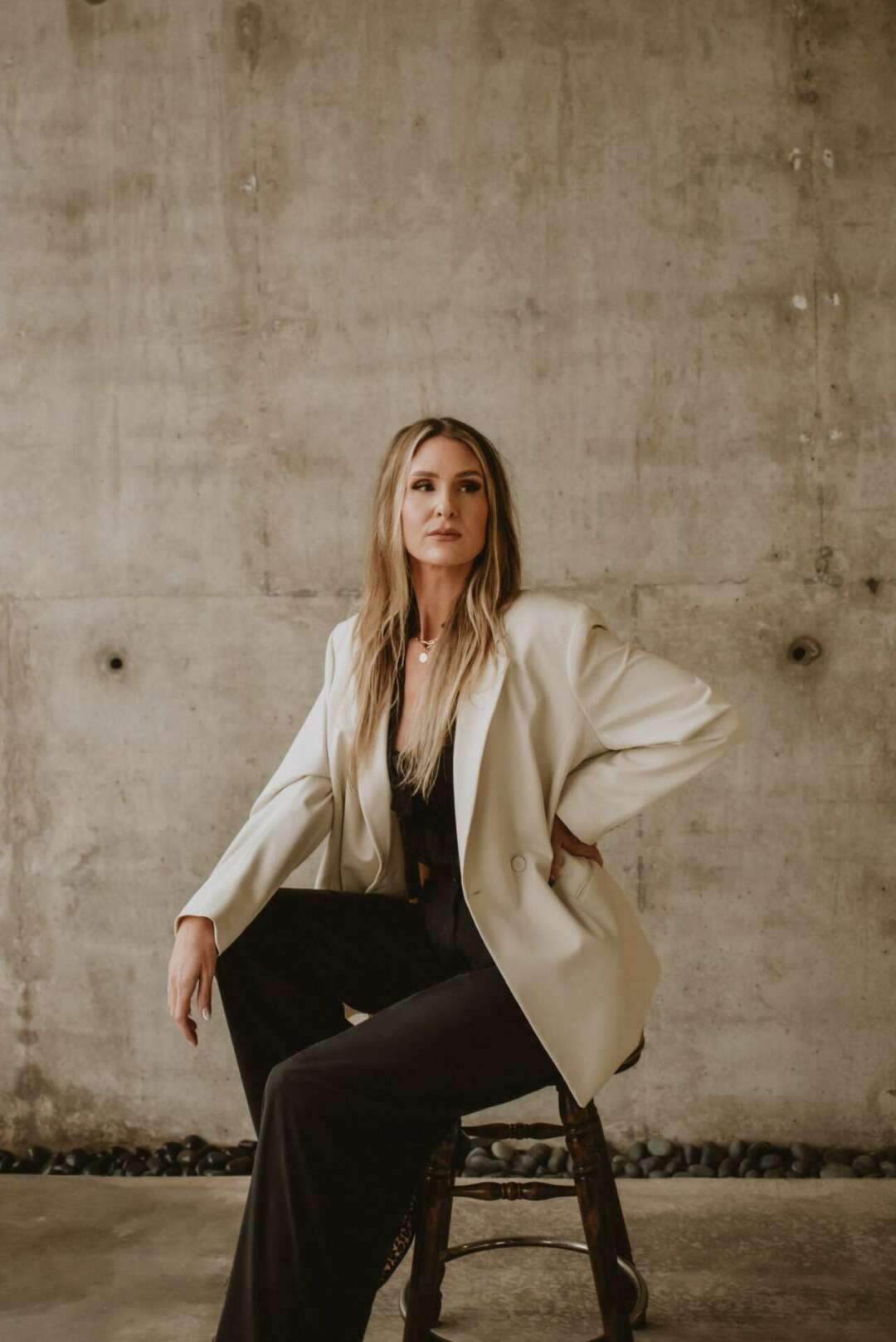 Meet Esthi Besties Waxing Studio - CanvasRebel Magazine