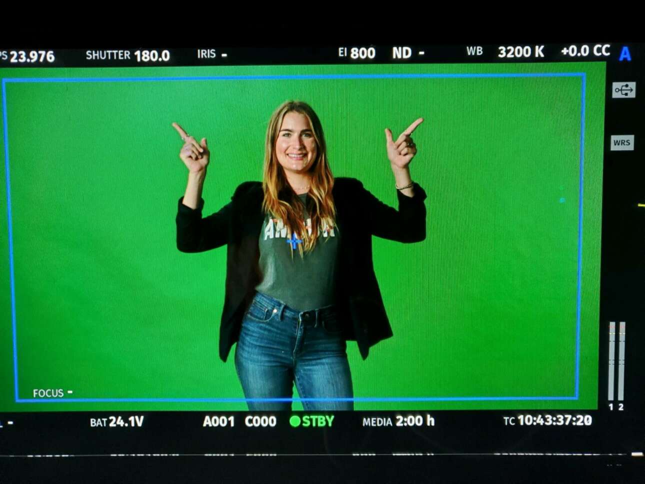 Meet Gabrielle Geiger - CanvasRebel Magazine