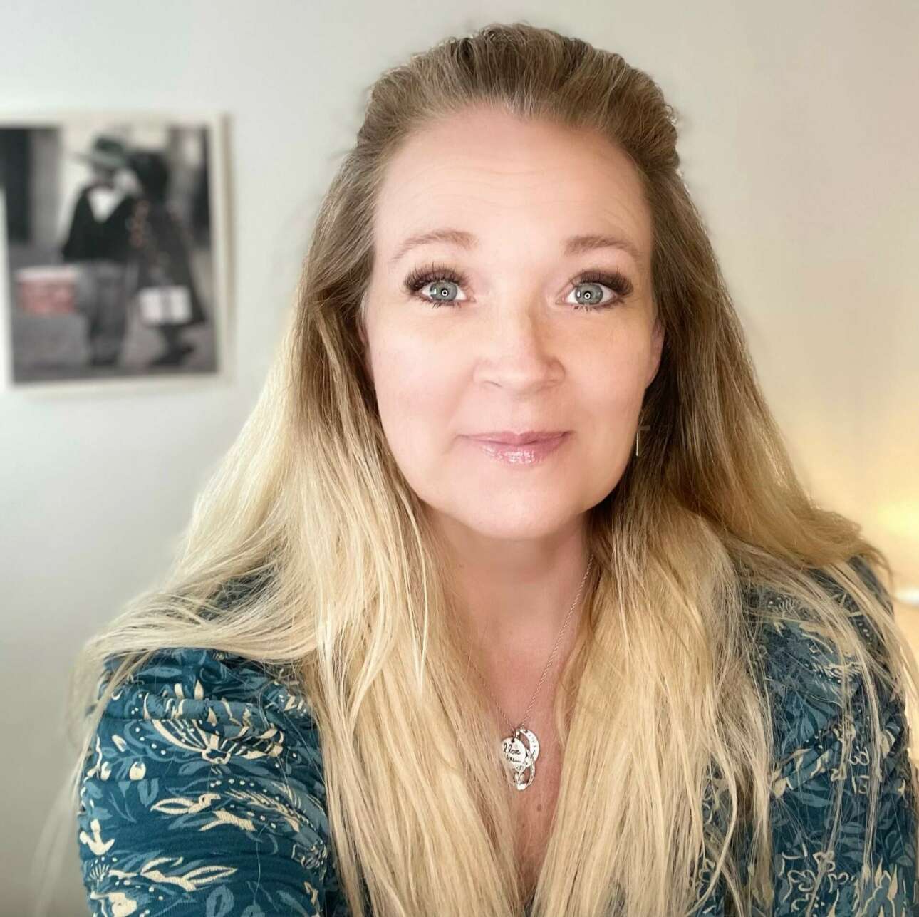 Meet Jennifer Aurianne DaRe – CanvasRebel Magazine