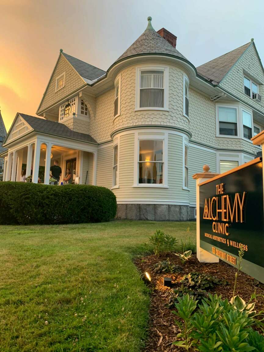 Meet Jennifer Fleming – CanvasRebel Magazine