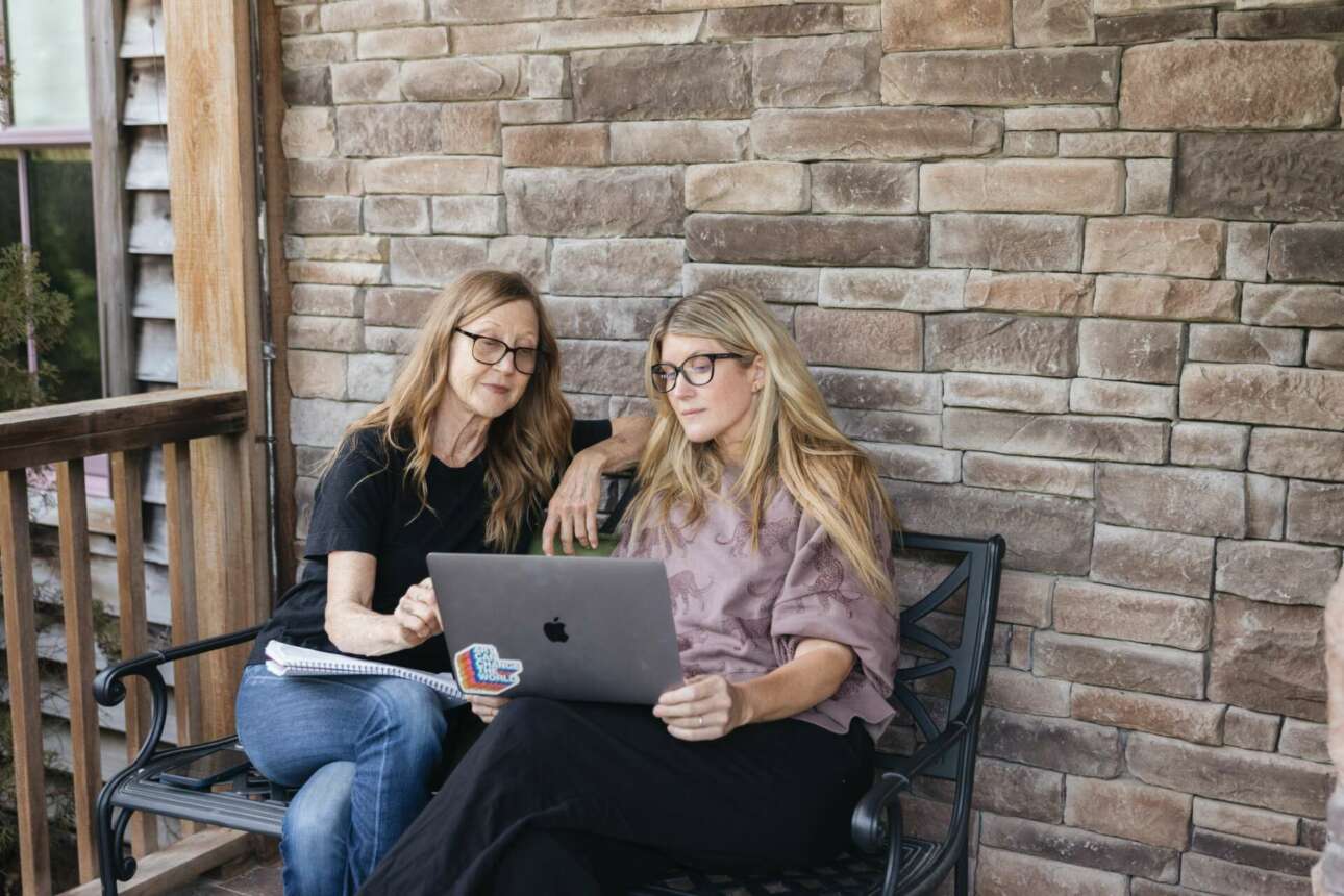 Meet Judy Stakee – CanvasRebel Magazine