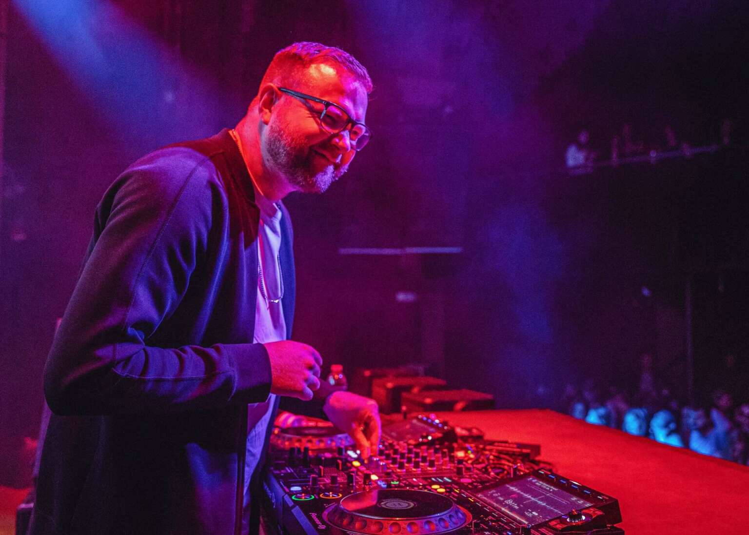 Meet Levi Wharton – CanvasRebel Magazine