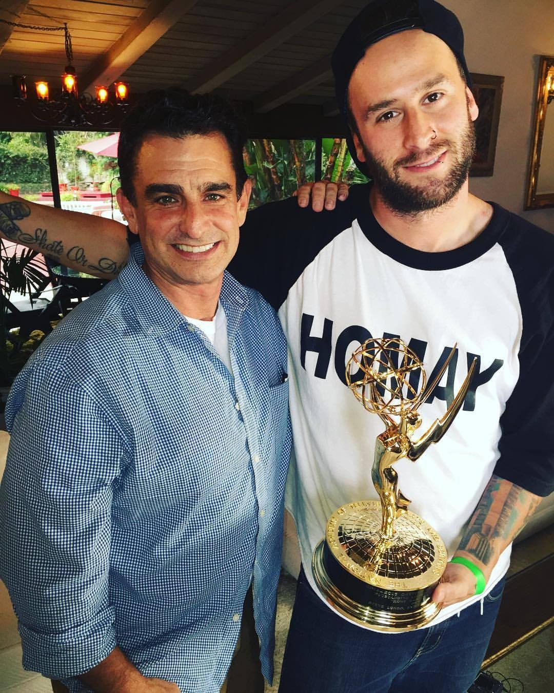 Meet Luke Lewis – CanvasRebel Magazine